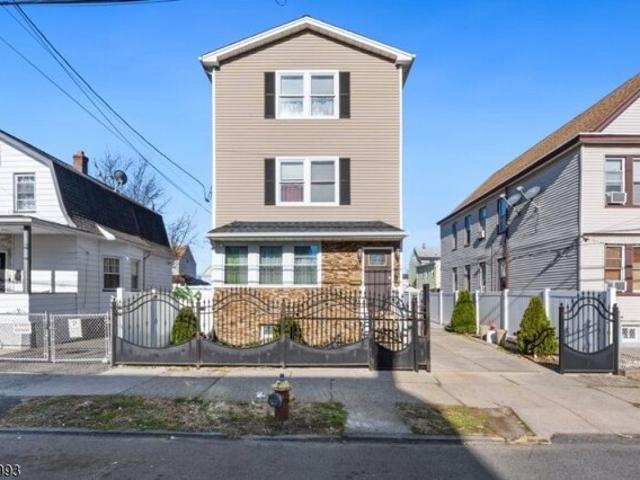 E Th St, Paterson, Home For Sale