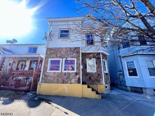 E Th St, Paterson, Home For Sale