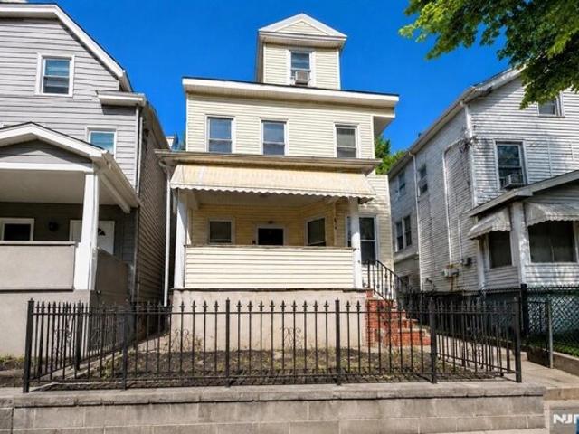 E Th St, Paterson, Home For Sale