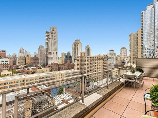 E Th St Ph G, New York, Property For Sale