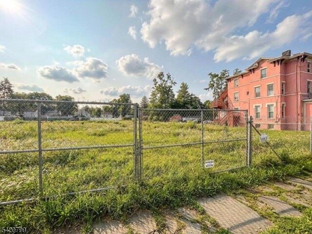 E Th St, Plainfield, Plot For Sale