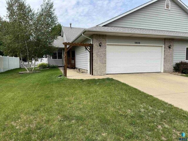 E Th St, Sioux Falls, Home For Sale