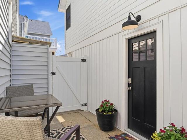 E Th St Unit Cottage, Ocean City, Condo For Sale