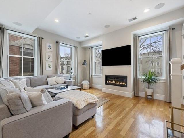 E Th St Unit,boston, Condo For Sale