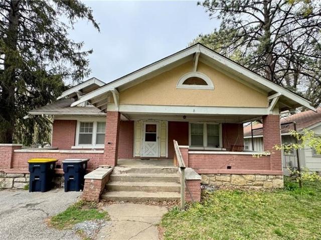 E Th Ter, Kansas City, Home For Sale