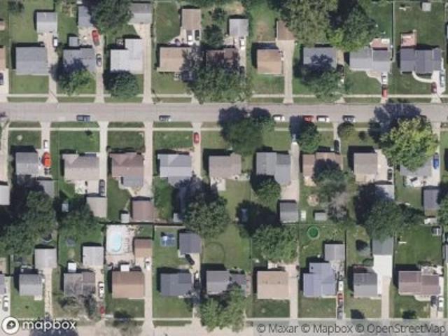 E Tiffin Ave