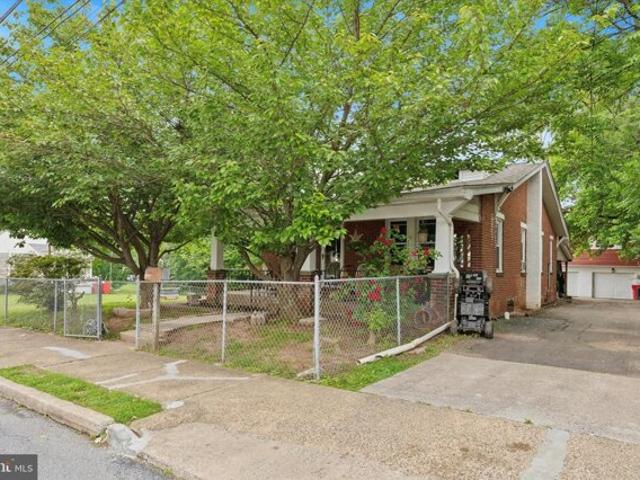 E Vine St, Pottstown, Home For Sale