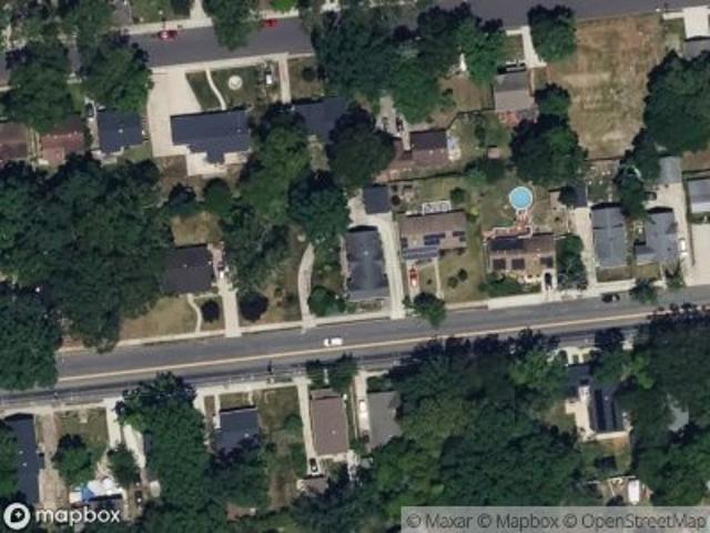 E Wyoming Ave