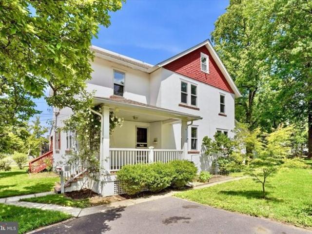 E Walnut St, North Wales, Home For Sale
