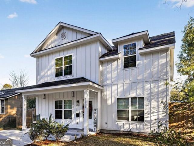 E Waldburg St, Savannah, Home For Sale