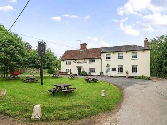 E White Horse, Rede Road, Pub For Sale