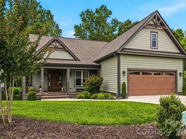 E Williams Meadow Ct, Hendersonville, Home For Sale