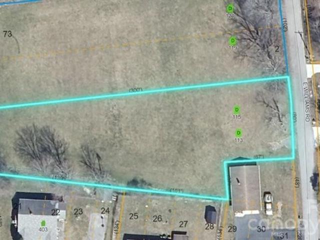 E Williams Rd, Hendersonville, NC 28792