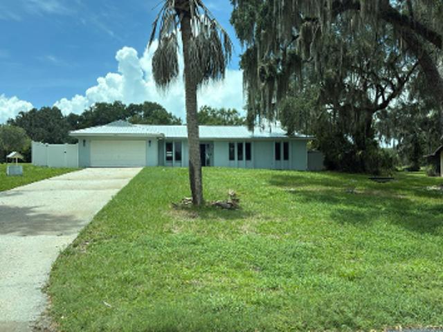 E Windmill Dr