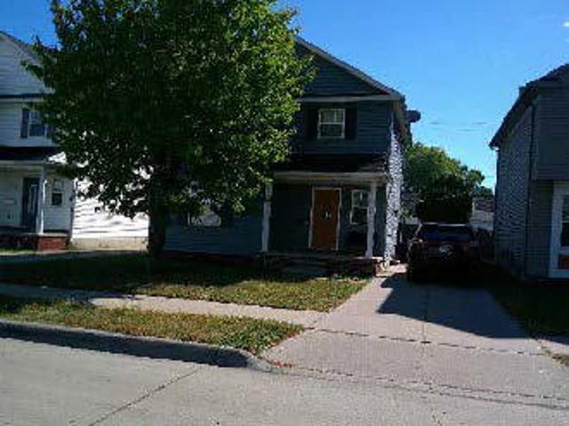 E Woodruff Ave