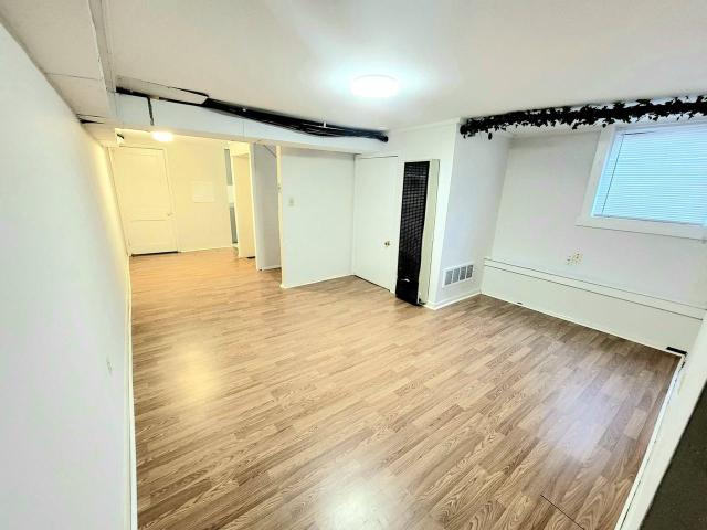 E 14th 213 215 ACM 1 Bedroom Apartment for Rent at 213 E 14th Ave, Columbus, OH 43201 University