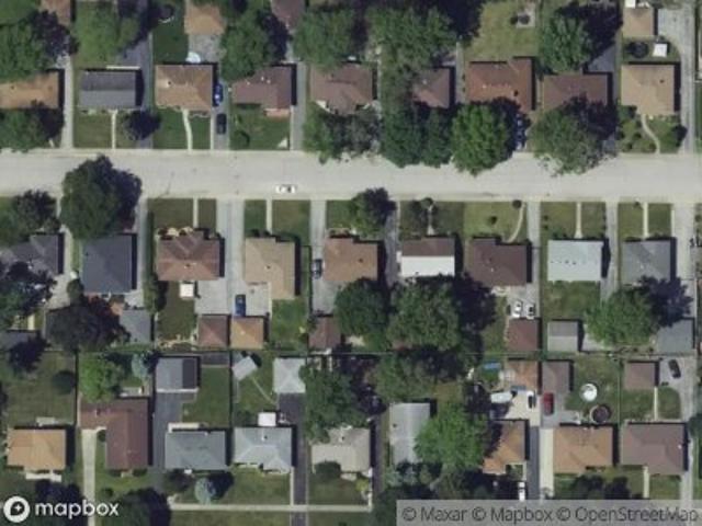 E 169th Pl