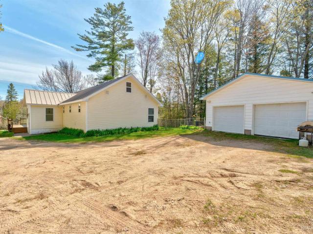 E 10057 Co. Rd. H58 Road