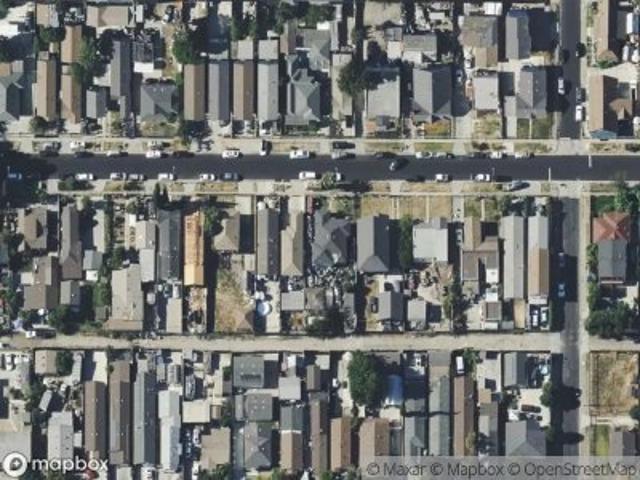 E 113th St