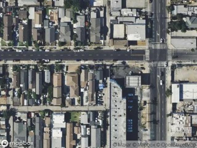 E 111th Pl