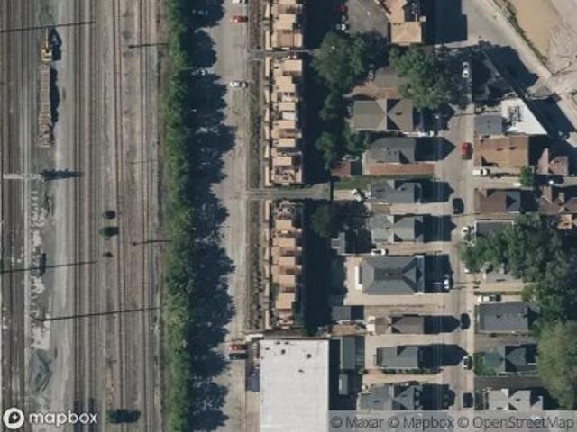 E 119th St