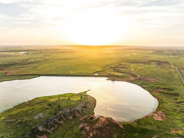 E 1320 Rd, Mountain View, OK 73062