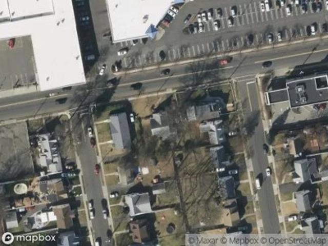 E 1st Ave