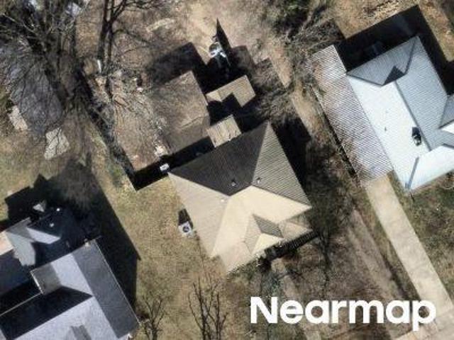 E 2nd North St