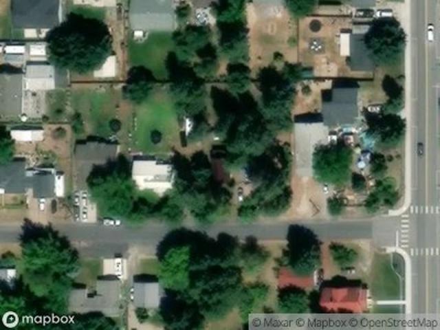 E 2nd St