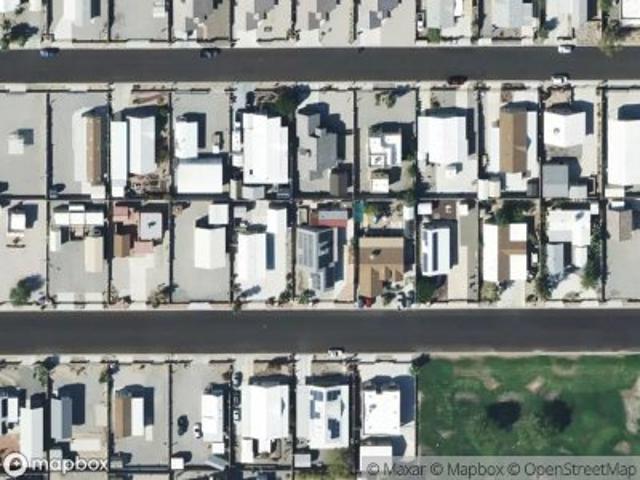 E 46th St