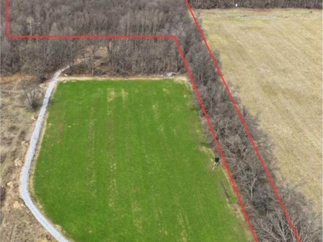 E 400 N, Howe, IN 46746