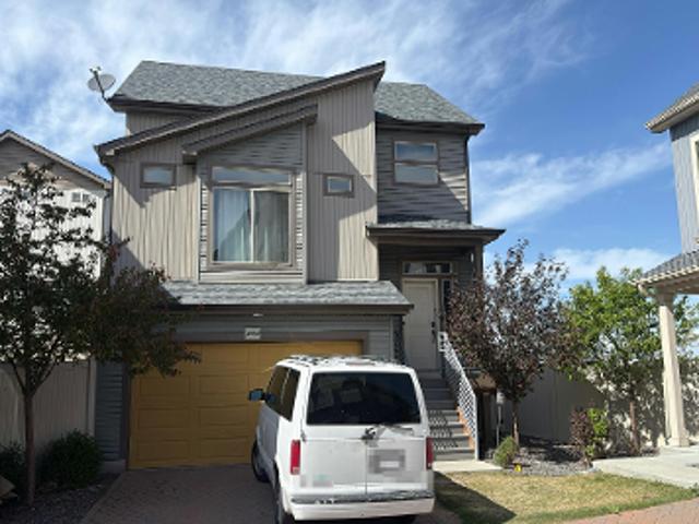 E 54th Avenue