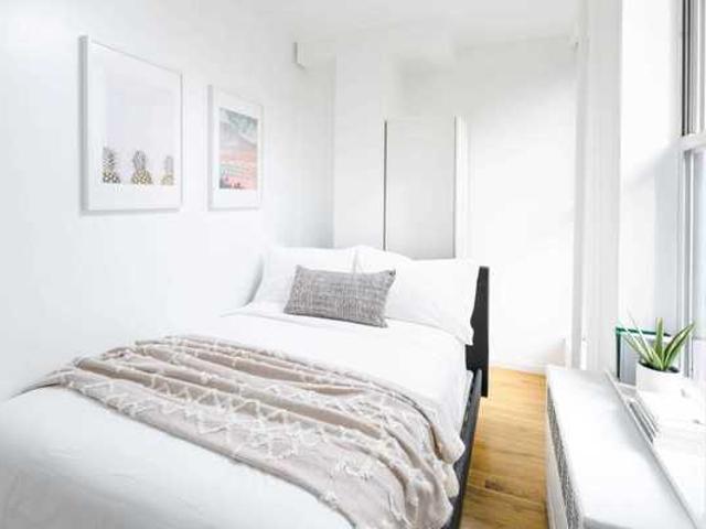 E 59th St #442