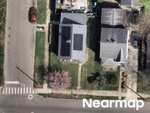E 6th Ave