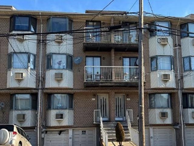 E 72nd St Apt 13