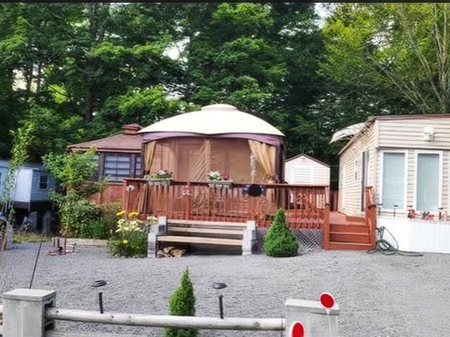 E 73 Buckaroo Byway, Gouldsboro, PA 18424