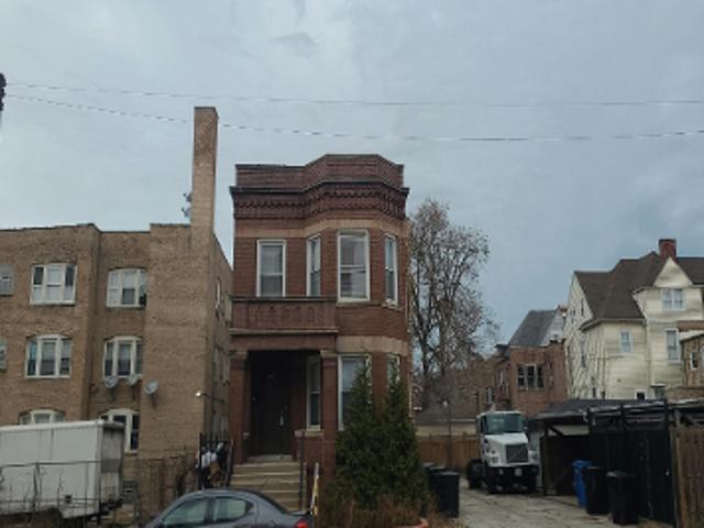 E 73rd St