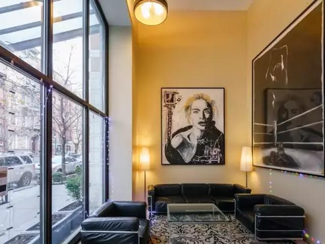 E 7th St #685