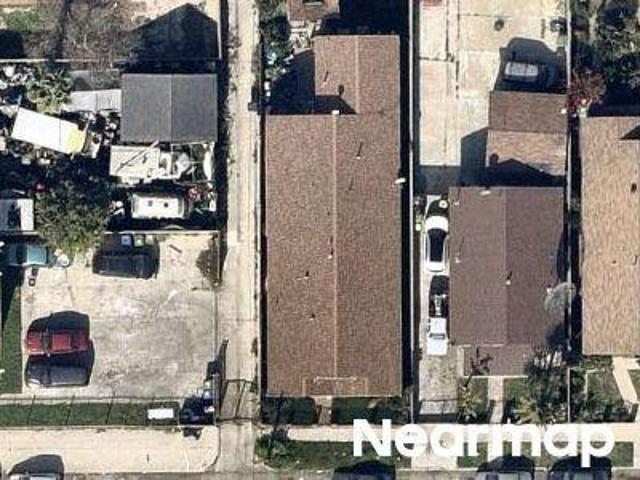 E 85th St