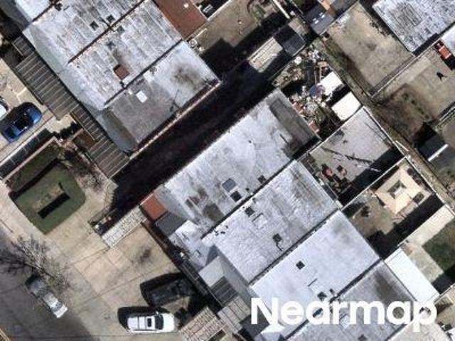 E 85th St