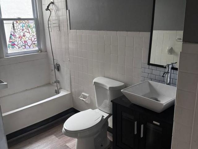 E. 96th Street 4210 1 Bedroom Apartment for Rent at 9502 Miles Ave, Cleveland, OH 44105 Union Miles Park