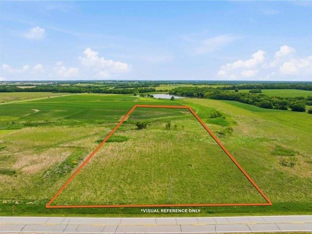 E 900 Rd, Baldwin City, KS 66006