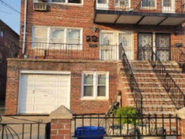 E 92nd St