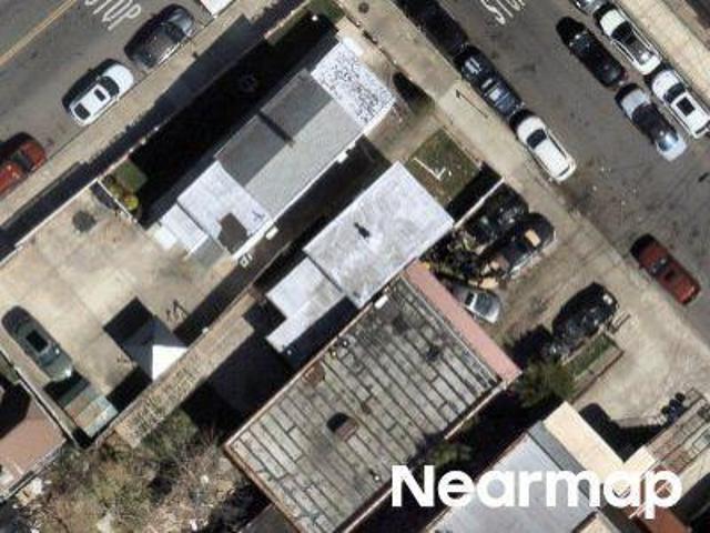 E 92nd St