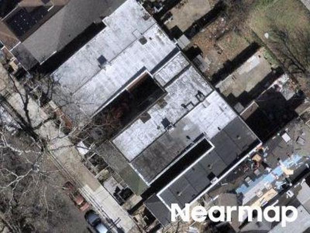 E 92nd St