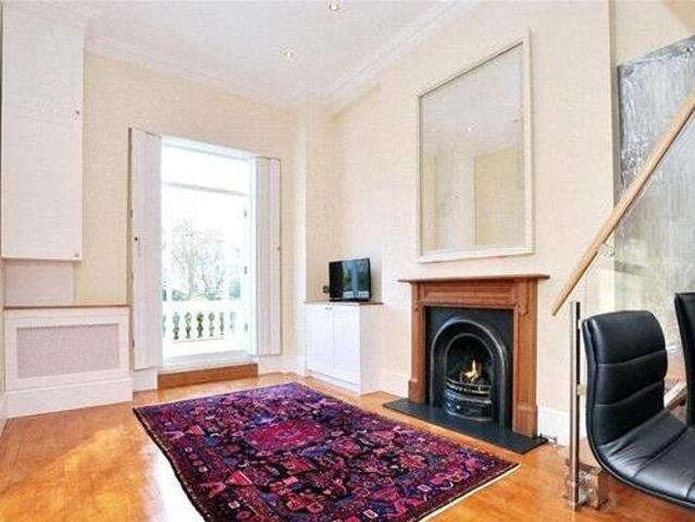 Eccleston Square, London, 1 Bedroom Apartment