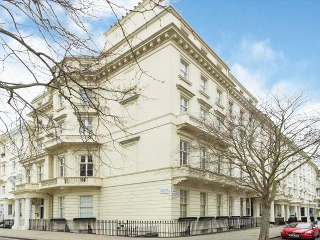 Eccleston Square, London SW1V, 2 bed flat to rent, £4,000 pcm | PrimeLocation