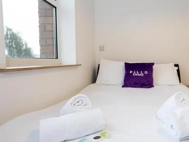 Eccles New Road, Salford, M5 4UD, United Kingdom | 1 bed apartment for rent #139621903 | Rentberry