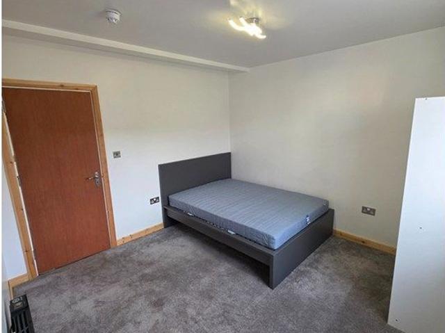 Eccles New Road, Salford M5, Room to rent, £550 pcm | PrimeLocation