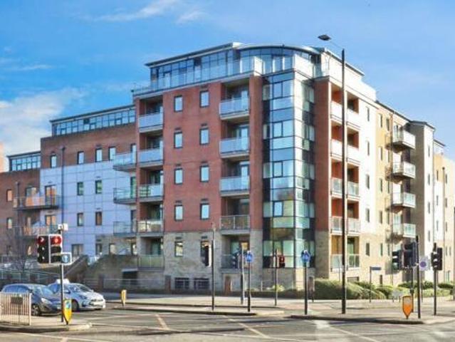 Ecclesall Road, Sheffield, 2 Bedroom Flat